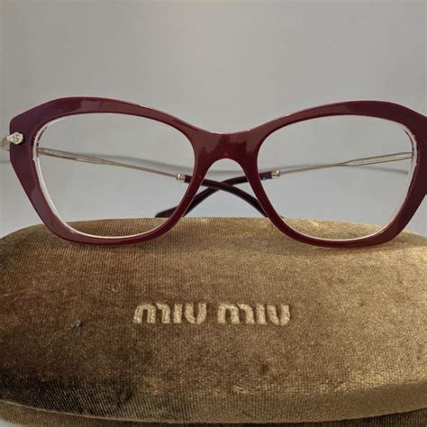 Miu Miu Vmu 04l In 00043 Ciampino Für 45 00 € Zum Verkauf Shpock De