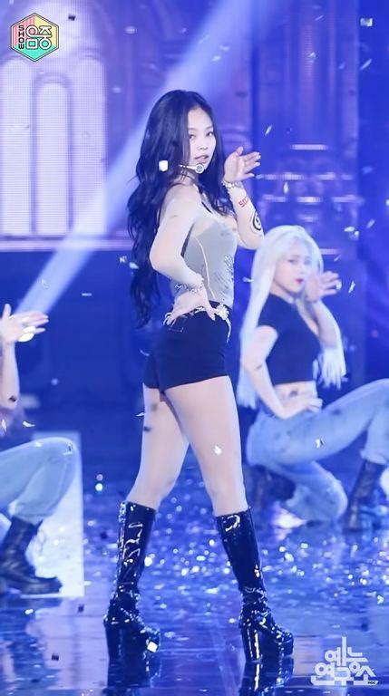 Shes Soo Hot Her Ass Makes Me Soo Hard Lets Jerkoff Together DM