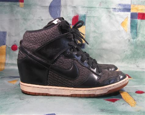 Nike Dunk Sky High Sneaker