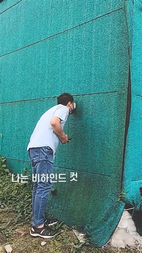 우연히 발견한 제주를 기록하고 공유합니다 너무 걱정하지마 넌 크게 될 운명이야 아무도 관심없는 지금조차도 너는 넓은 바다로 아주 천천히 흘러가고 있단다 지장샘