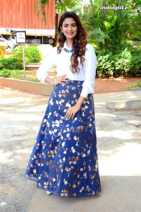 Bhavana Rao Photos Telugu Actress Photos Images Gallery Stills And