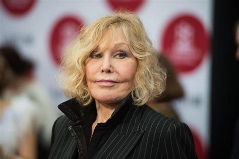 The Stupidest Thing I Could Have Done Actress Kim Novak Opens Up About Cosmetic Surgery Regrets