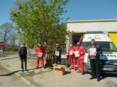 Над 30 комплекта защитни облекла дари общинската структура на ГЕРБ в Сливо поле