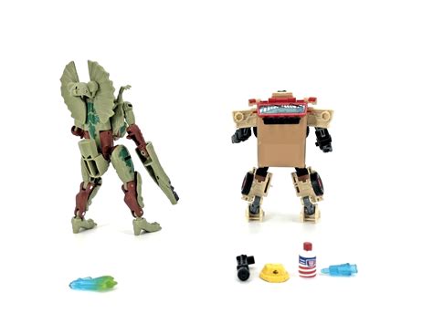 Transformers X Jurassic Park Collaborative Decepticon Dilophocon In Hand Images Transformers