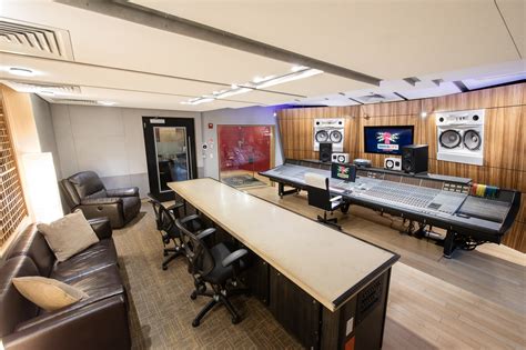 Sawhorse Studios Always Record Facebook