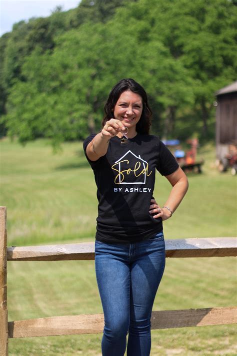 Ashley Hison Re Carnegie Pa