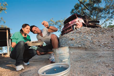 Visit The Sapphire Gemfields The Sapphire Gemfields Festivals And Events