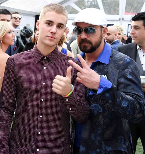Justin Bieber Sends Heartfelt Message To His Dad