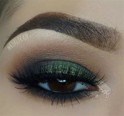 Pin By Ana Silvia Mangles De Novoa On Beauty Eye Makeup Green Makeup