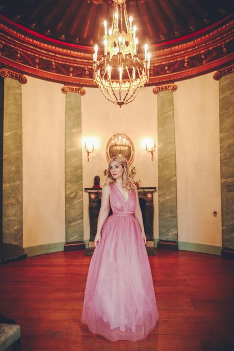 Angela Simkin Mezzo Soprano — James Black Management