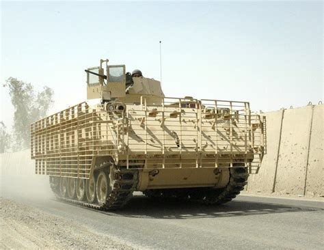 M113a3 Armored Personnel Carrier Moderno
