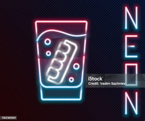 검은 색 배경에 고립 된 유리 아이콘에 빛나는 네온 라인 거짓 턱 치과 턱 이나 틀니 절개가 있는 거짓 치아 다채로운 개요 개념 벡터 건강 진단에 대한 스톡 벡터 아트 및