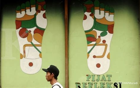 5 Manfaat Pijat Refleksi untuk Tubuh dan Risiko Terapi yang Wajib Diketahui