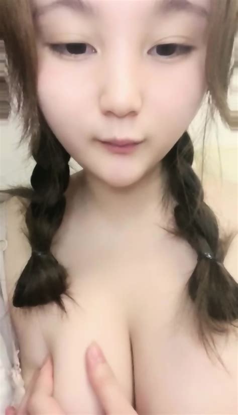 Fat And Beautiful Abalone With Big Tits Shows Her Face All The Way And Shows Her Passion X0216