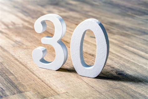 7400 Número 30 Fotos Fotos De Stock Imagens E Fotos Royalty Free