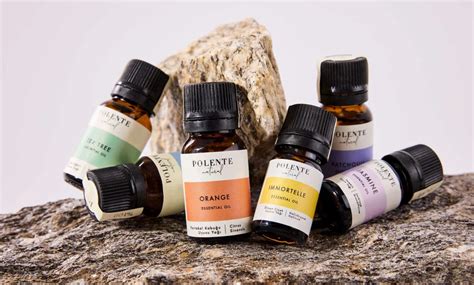 Çakraları Dengelemek İçin Hangi Uçucu Yağlar Kullanılır Polente Natural