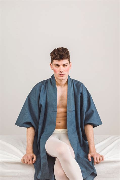 Фотографии на тему «Голые Мужчины Без Трусов — скачивайте бесплатные изображения высокого