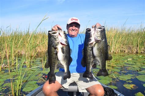 6 Big Bass In One Morning Lake Okeechobee Bass Fishing Fishing Guides