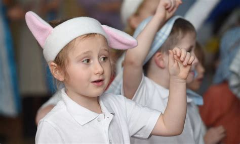 Gallery Nativity William Cassidi C Of E Primary School Stillington Teesside Live