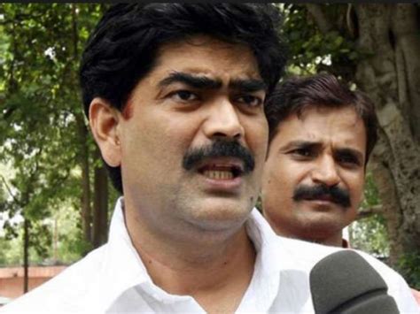 जेल से बाहर आते ही बाहुबली शहाबुद्दीन ने दिखाए तेवर निकला 1300 गाड़ियों का काफिला Mohammad