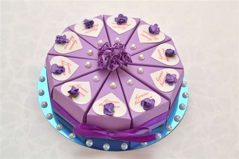 Картонени торти за моминско парти Крокодилбг