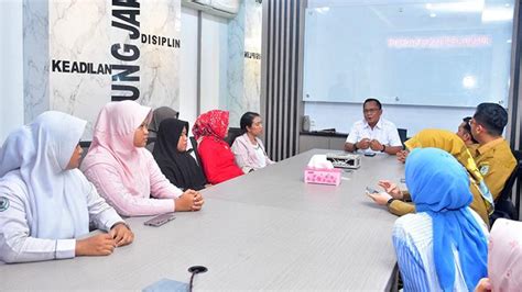 Polda Jambi Periksa Komedian Debi Ceper Yang Dilaporkan Siswi Smp Di