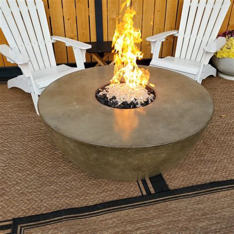 How To Add Style And Warmth To Your Outdoor Space With A Round Concrete