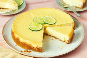 Cheesecake With Strawberry Topping Recipe