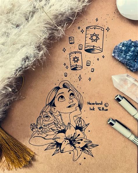 Sketch Tattoo Raiponce Rapunzel En 2025 Tatouage Disney Tatouage Disney Raiponce Dessin