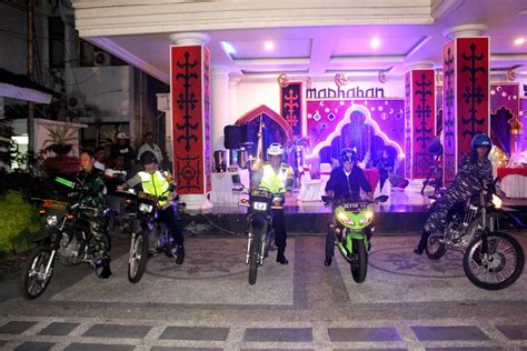 Dandim 1504ambon Wali Kota Ambon Kapolresta P Ambon And Pp Lease Pantau Malam Takbiran