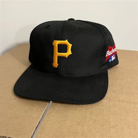 Vintage Budweiser Pittsburgh Pirates Gem