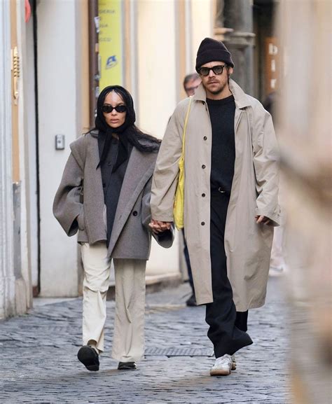 Zoë Kravitz Harry Styles Η εμφάνιση που συνοψίζει ότι θέλουν να