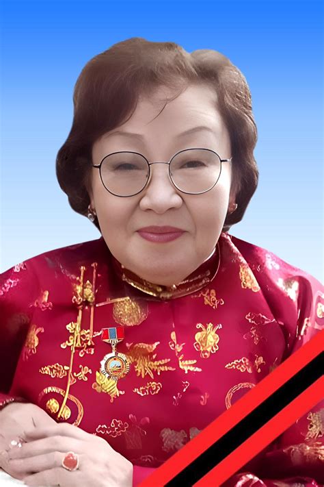 Focus Mn баримтыг фокуслана ЭМГЭНЭЛ Төрийн соёрхолт дуучин Д Болдын ээж таалал төгсжээ Түүний