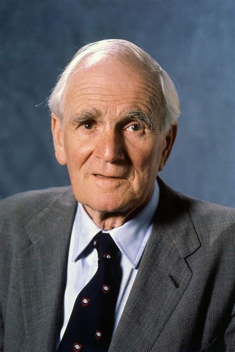 Desmond Llewelyn Creator Tv Tropes