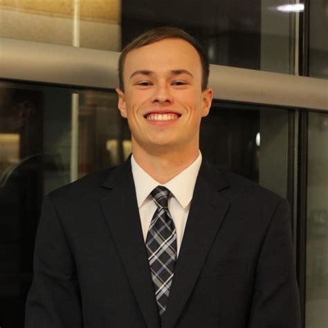 Peyton Scott - Assistant Manager - Willow Branch Kennel | LinkedIn
