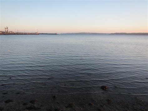 Nonlinear Effects In Shallow Water Waves Adventures In Oceanography And Teaching