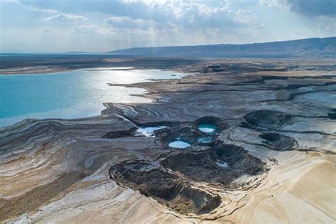10 Incredible Sinkholes In The World Depth World