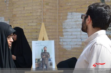 تصاویری از تجمع مردم انقلابی یزد و غرفه های بسیج دانشجویی