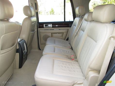 Camel Interior 2005 Lincoln Navigator Luxury 4x4 Photo 77954218