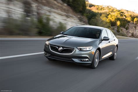 2018 Buick Regal Sportback Stunning Hd Photos Videos Specs