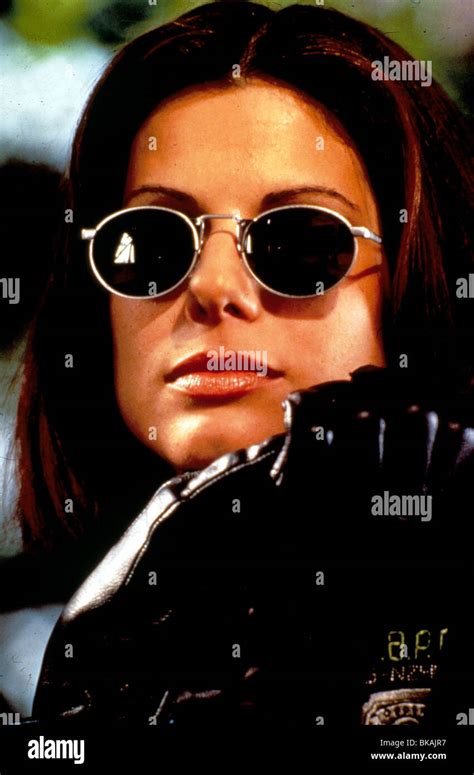 DEMOLITION MAN 1993 SANDRA BULLOCK DMM 046 Stock Photo Alamy