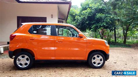 Side View Maruti Suzuki S Presso Vxi Plus Petrol Car Picture Gallery