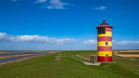 Auf Dem Deich Foto And Bild Architektur Landschaft Meer And Strand
