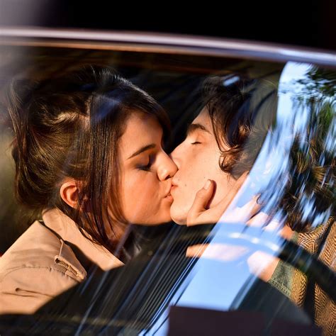 Selena Gomez Kissing Justin Bieber On The Lips In Bed