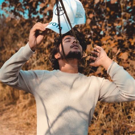 Vishal Gandhi Vishalgandhi001 Snapchat Stories Spotlight And Lenses