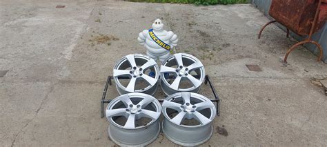 Диски Dezent R18 5x114,3 8J ET34 Honda Mazda Toyota Kia Hyundai Lexus ...