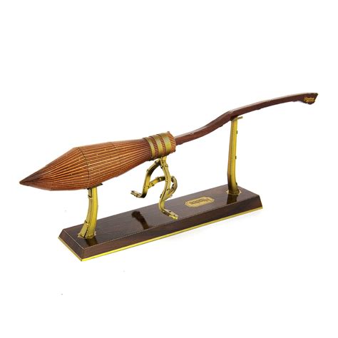 Nimbus 2000™ Harry Potter Metal Earth Premium Series Innovatoys