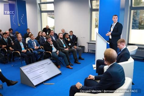 Круглый стол "Гидроразрыв пласта: вызовы и поиск новых решений" photo ...