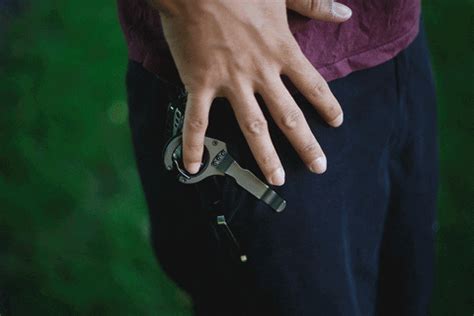 Knife GIF Find Share On GIPHY