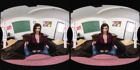 Professor Sara Jay Is On The Prowl For A Teachers Assistant With A Big Cock Eporner